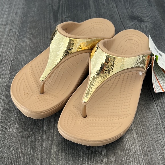 CROCS | Shoes | Crocs Womens Sloane Embellished Sandal | Poshmark